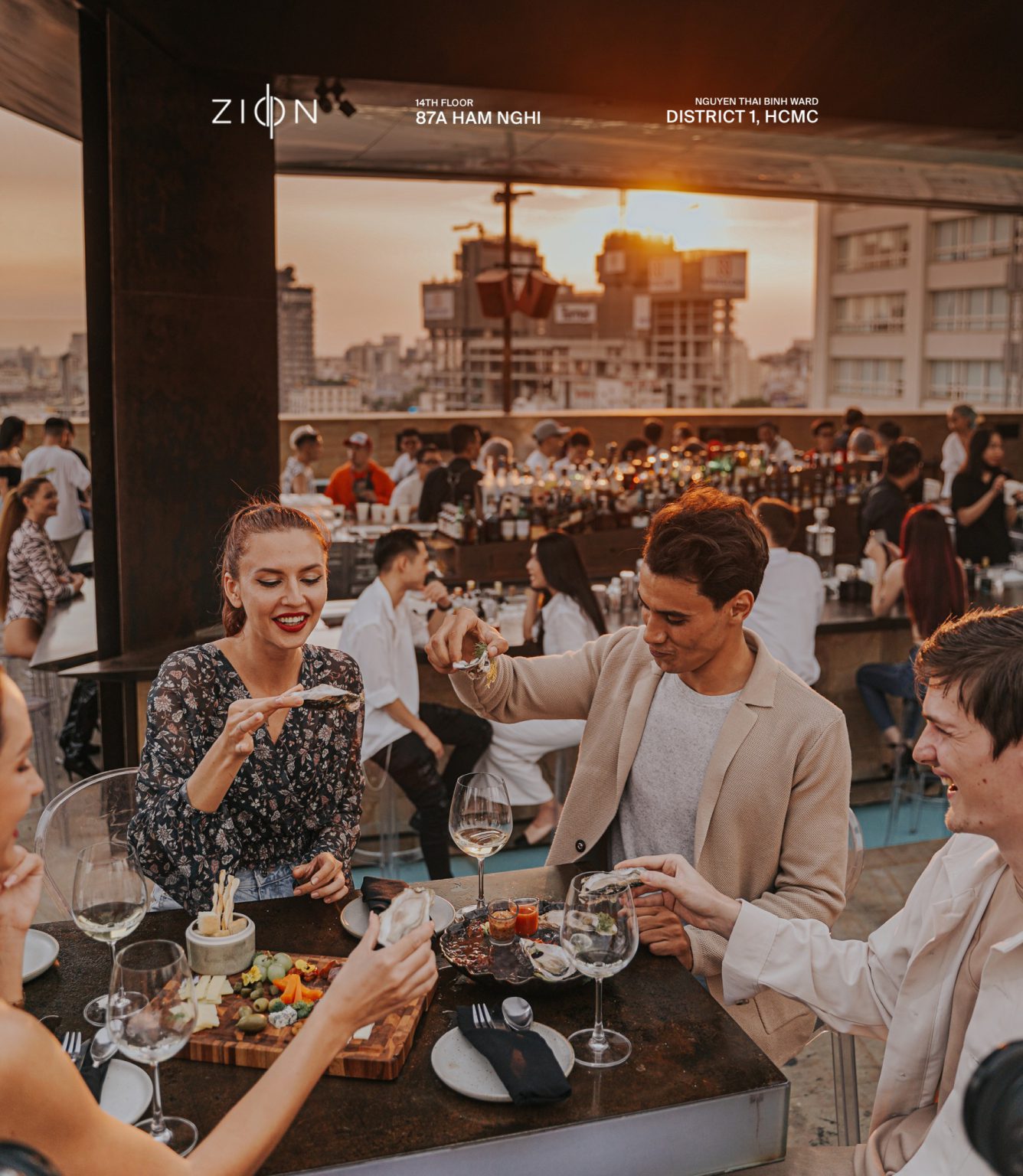 Zion Sky Lounge view cực đẹp với tầm nhìn triệu đô - Topgo
