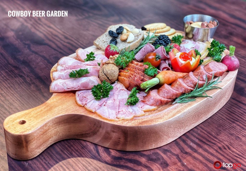 Cowboy Beer Garden - Hồ Chí Minh