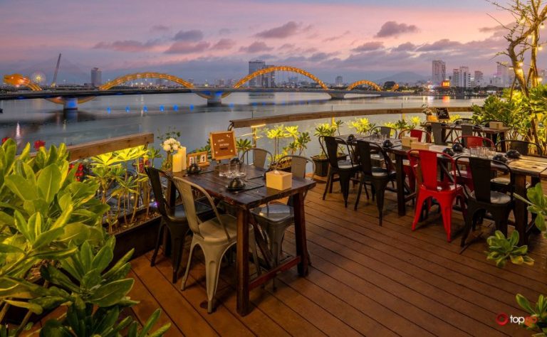 Icon Rooftop Restaurant - Danang Riverside - Hồ Chí Minh