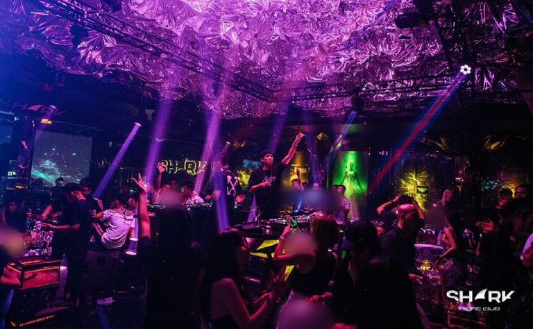 Shark Club - Hà Nội
