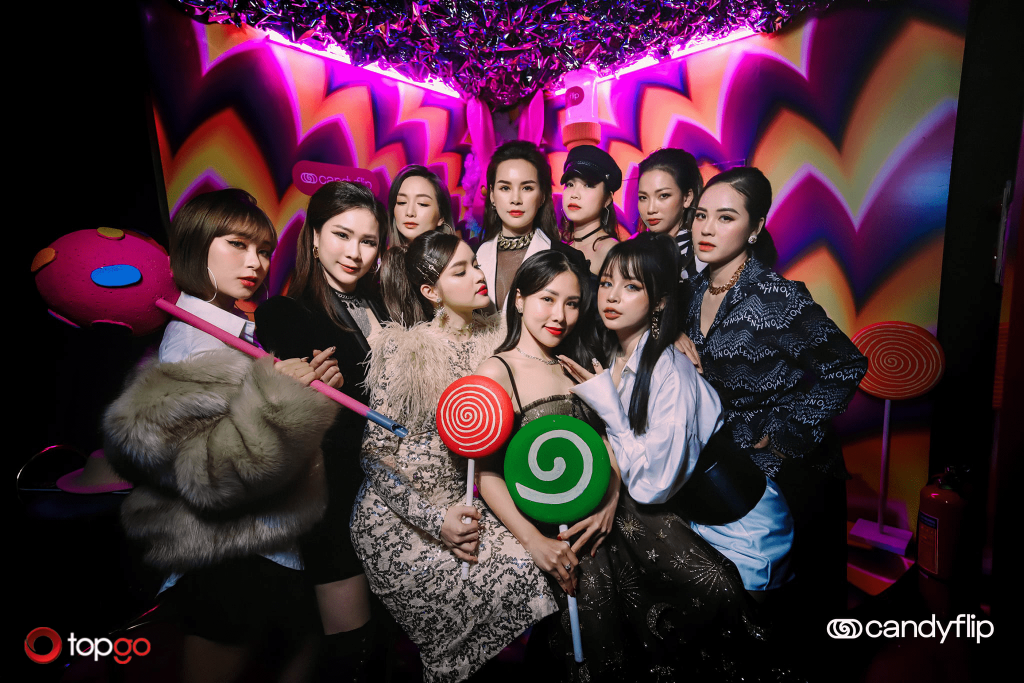 Sự kiện đầu tiên khởi động chuỗi events của Candyflip