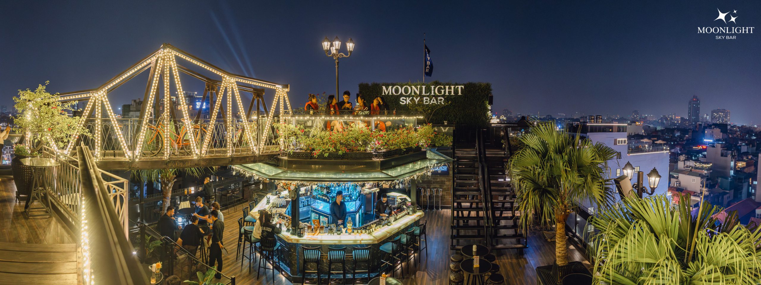 Moonlight Sky bar điểm vui chơi đẳng cấp tại Phố Cổ - Topgo