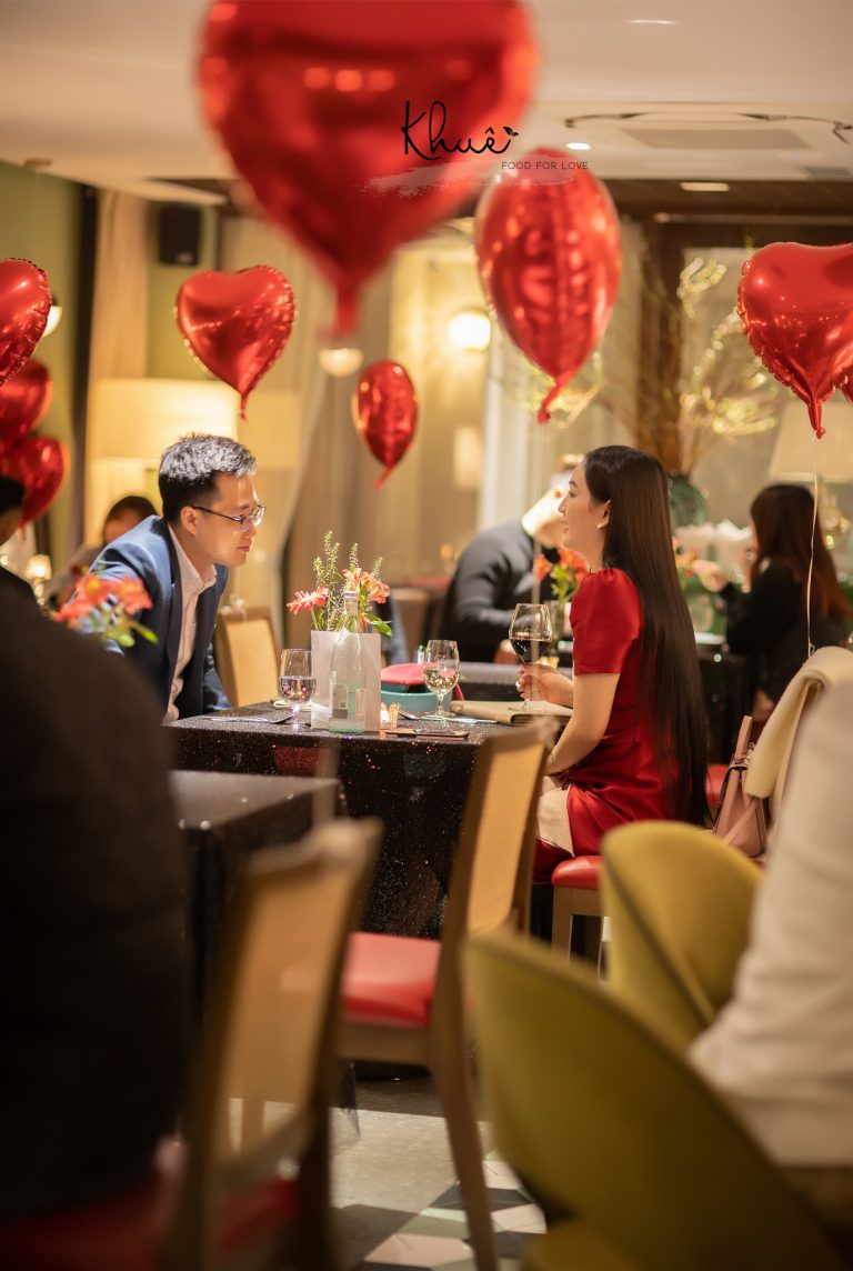 Không gian ẩm thực ấm cúng tại Khuê Restaurant - Topgo