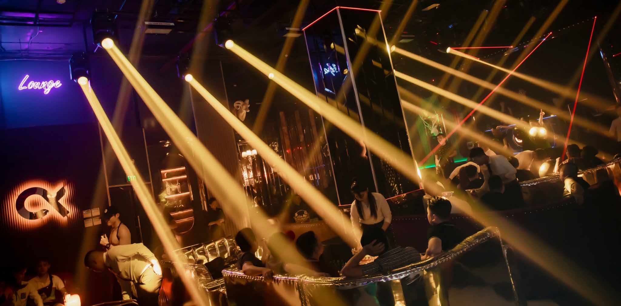 Alpha Lounge quán Night Life hiện đại bậc nhất Hà Thành