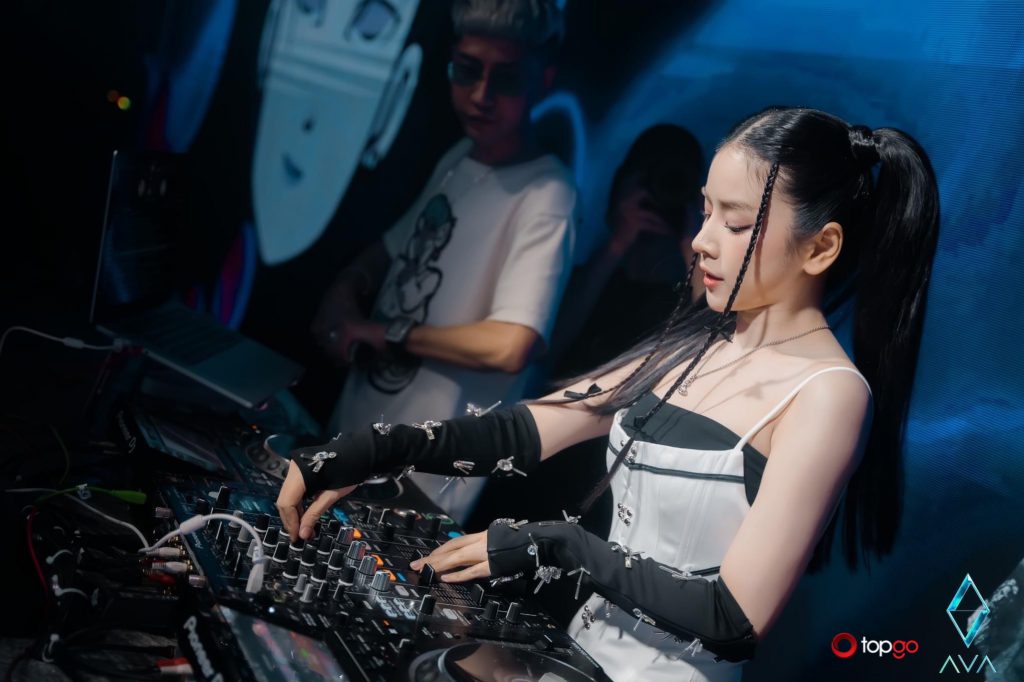 Ava Lounge - Hà Nội