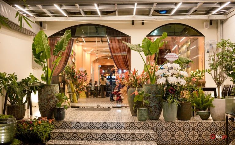 Nhà hàng Sơn Đoòng 2- 5 Nguyên Hồng - Hà Nội